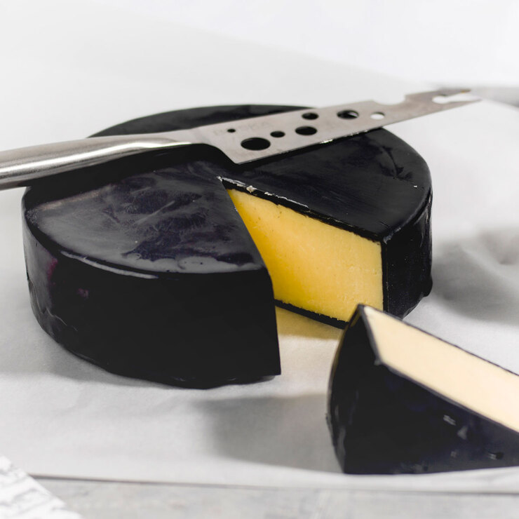 Barber's Farmhouse Black Waxed Mature Cheddar, 2 x 900g | Costco UK
