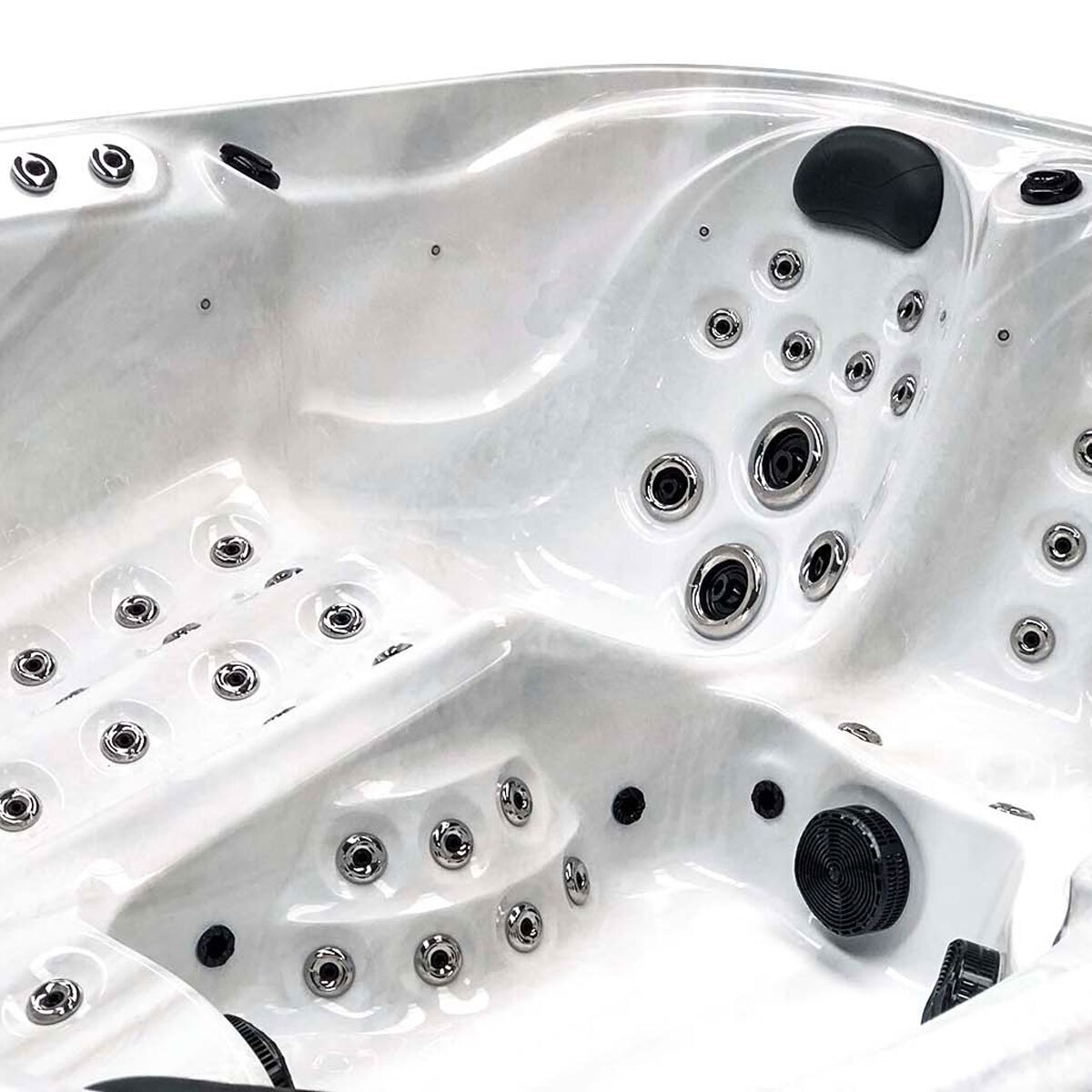 Blue Whale Spa Royal Beach 110-Jet 6 Person Hot Tub - Delivered and ...