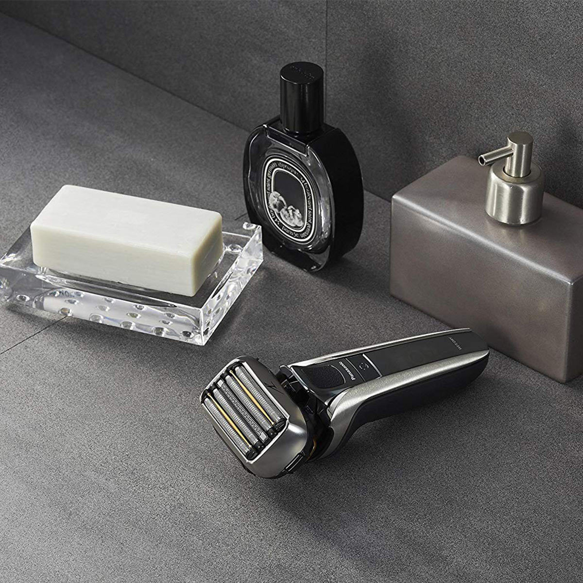 Panasonic ES-LV9Q Men's Electric Wet & Dry Shaver with Cleaning ...