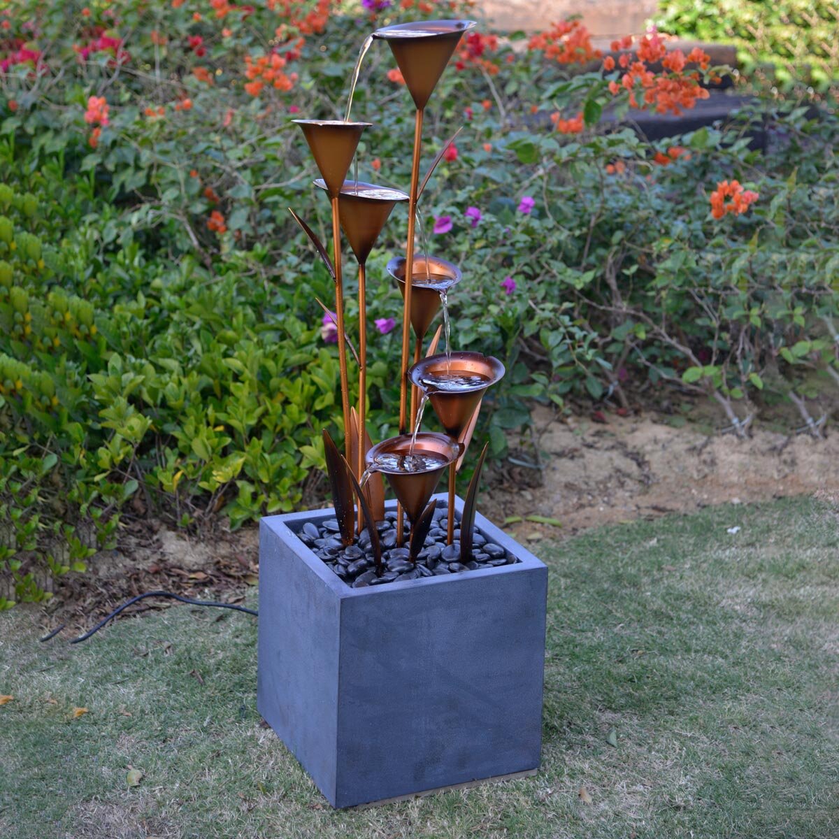 Calla Lily 44" (111cm) Water Feature Fountain | Costco UK