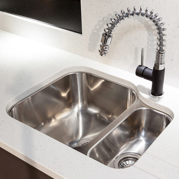 Reginox Alaska 1.5 Bowl Stainless Steel Sink in 2 Styles | Costco UK