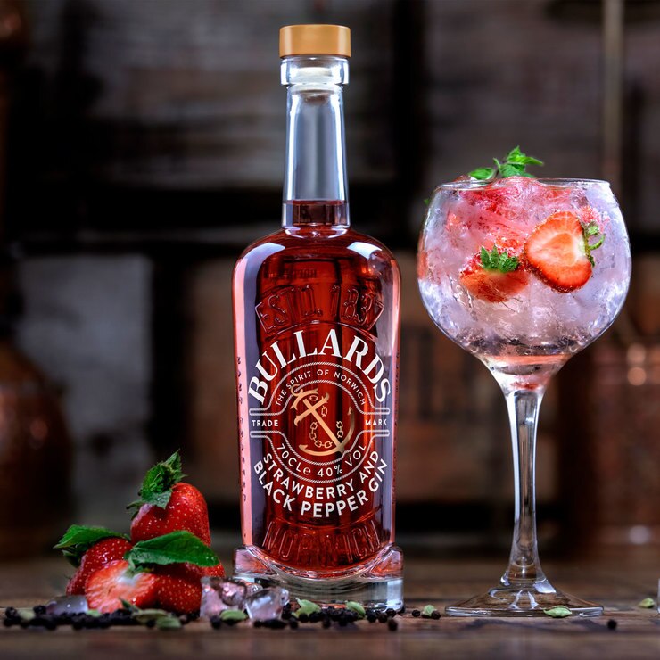 Bullards Strawberry and Black Pepper Gin, 70cl | Costco UK
