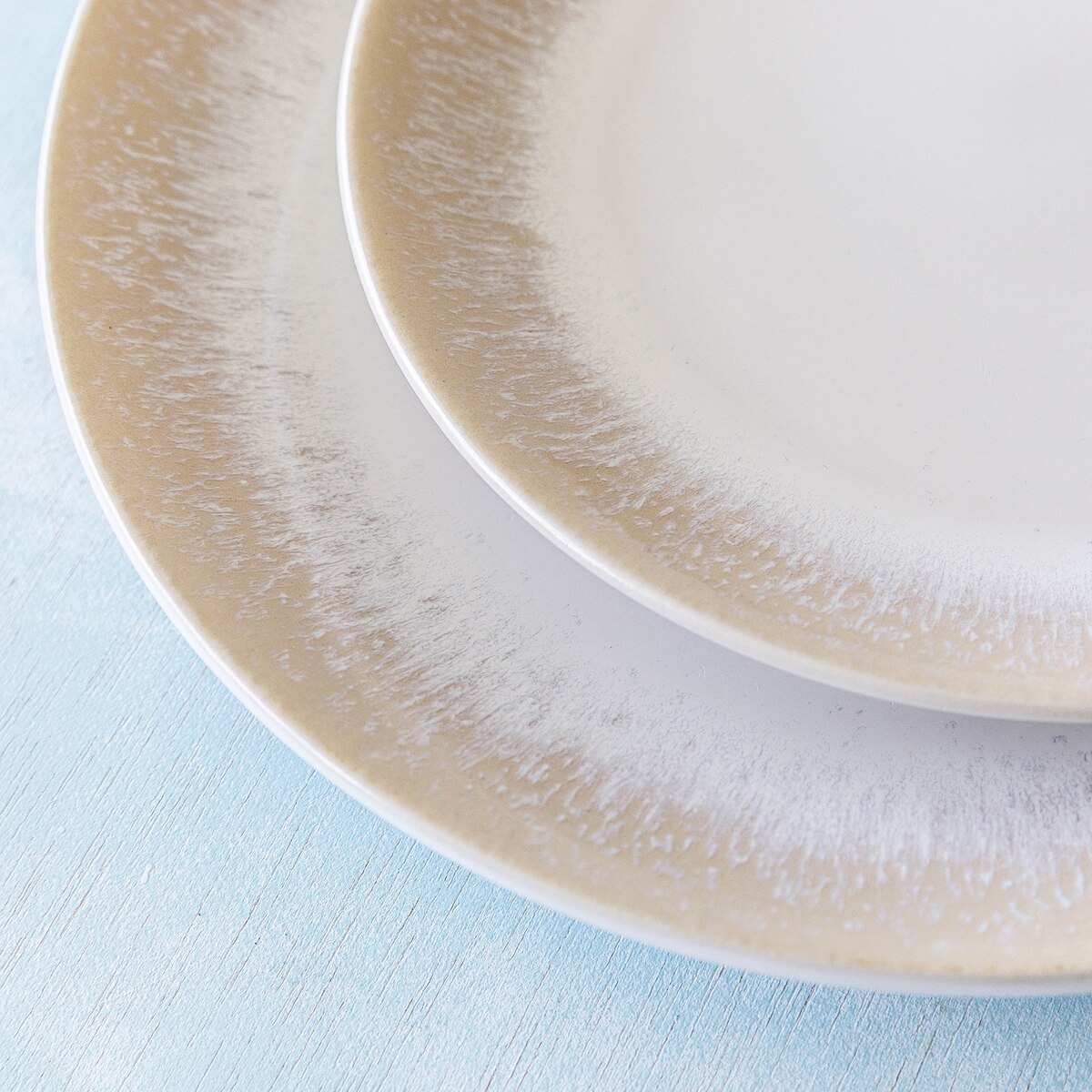 Over & Back Alabaster Stoneware 16 Piece Dinnerware Set in 2 Colours ...