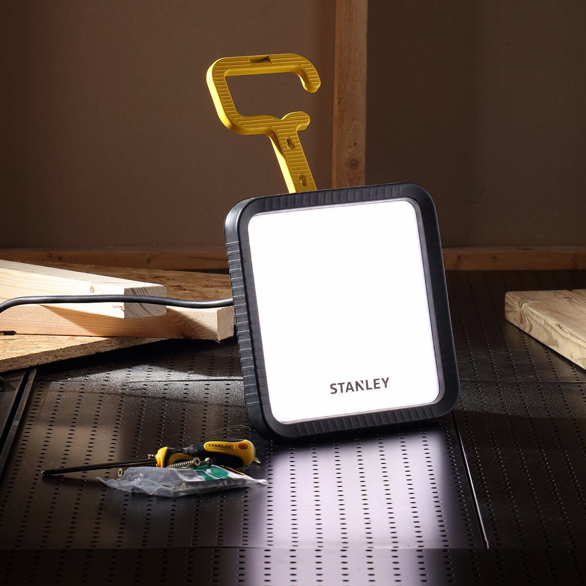 Stanley 2100 Lumen Portable LED Wall Worklight | Costco UK