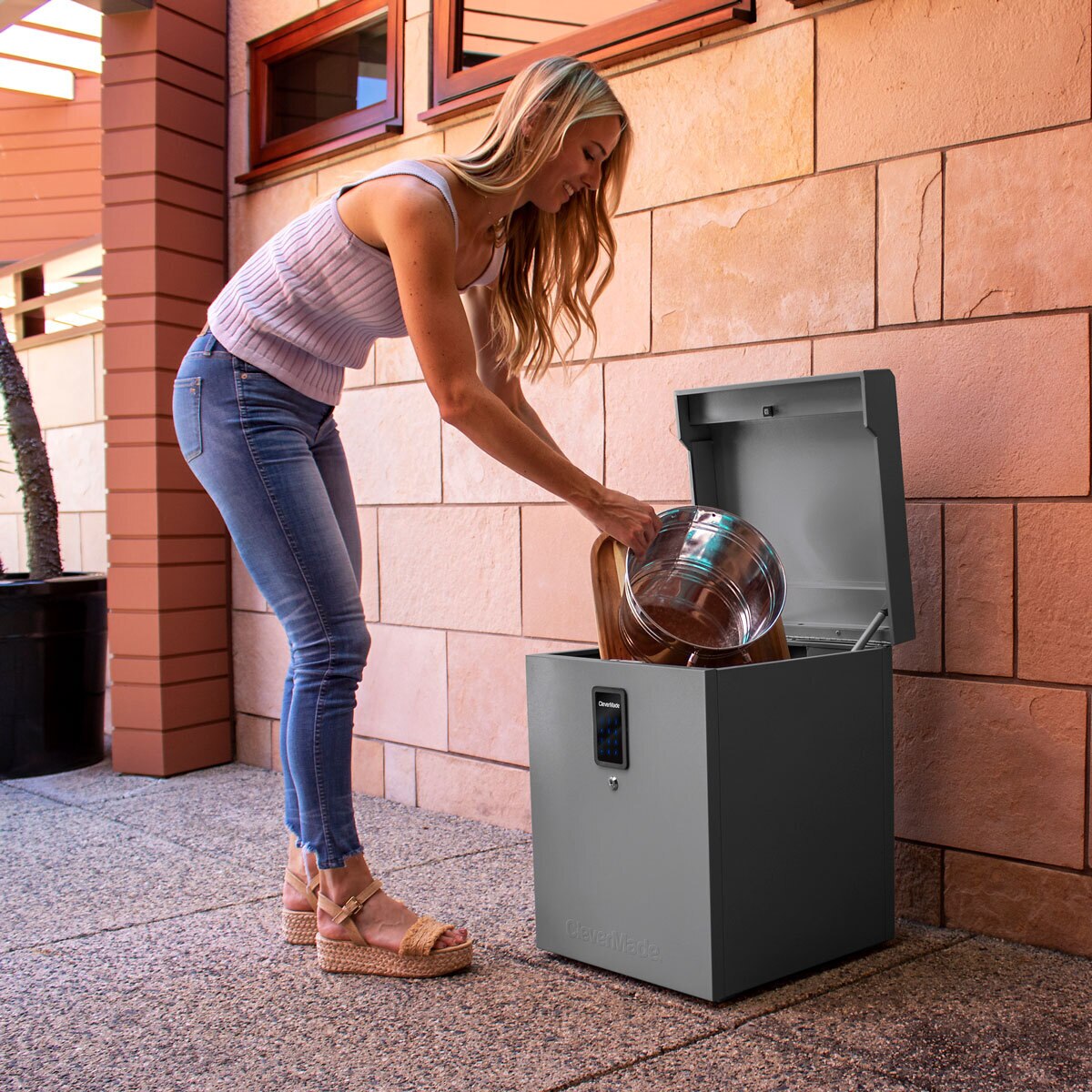 CleverMade Parcel LockBox S Series | Costco UK